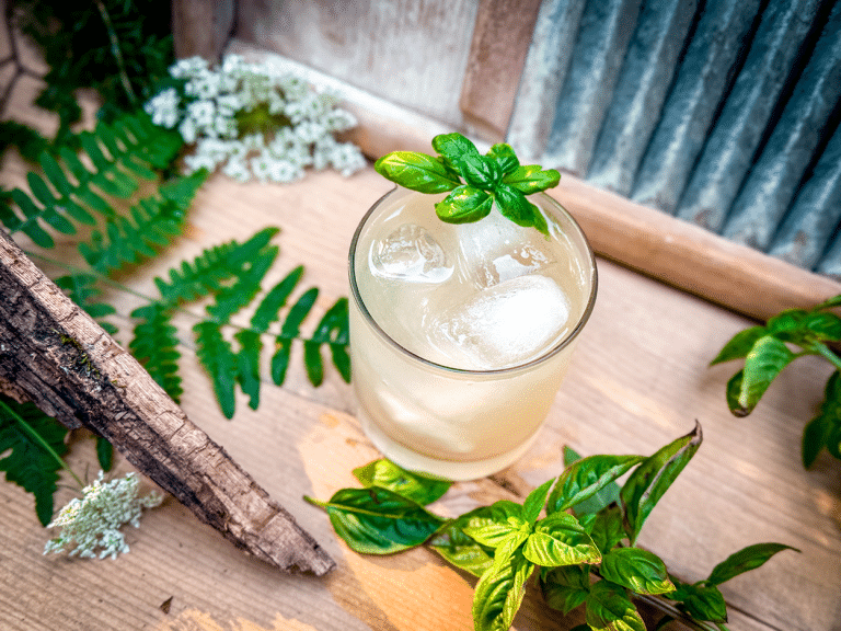How to Make a Refreshing Basil Gin Smash