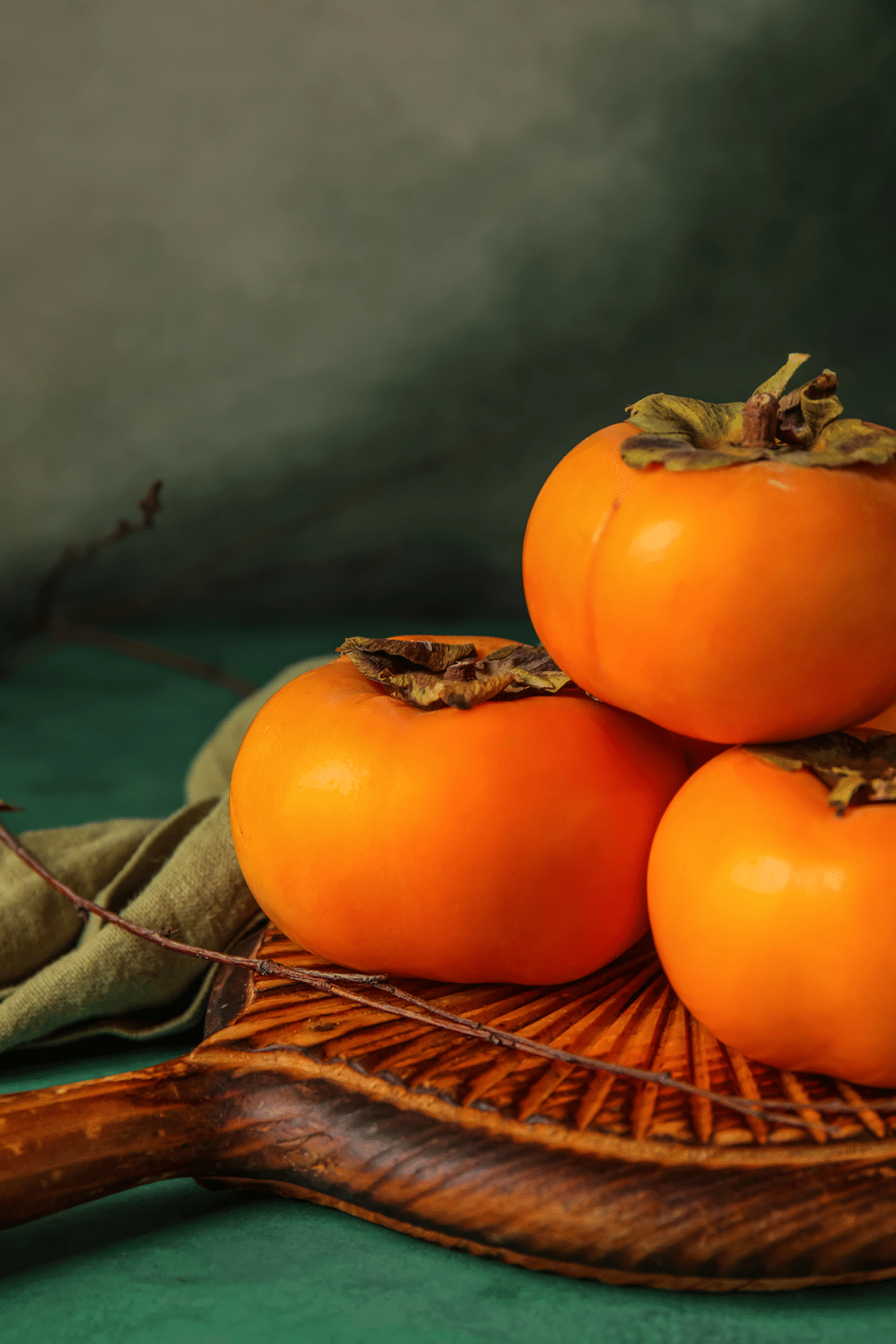 How to Make a Persimmon Ginger Smash with Fresh Purée